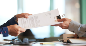 Panduan Ajukan Gugatan Legal Standing dalam Hukum Indonesia - CHP